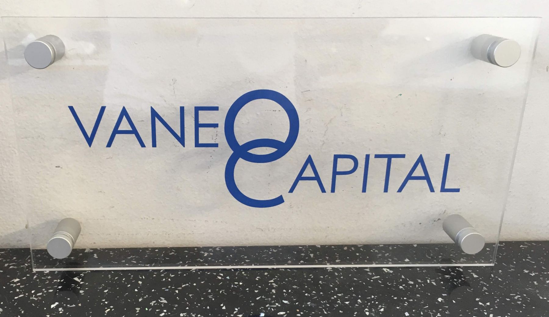 5mm thick Clear Acrylic Wall or Door Signs - Signs Engraving