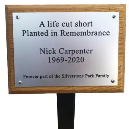 Commemorative Tree Plaques – Signs Engraving