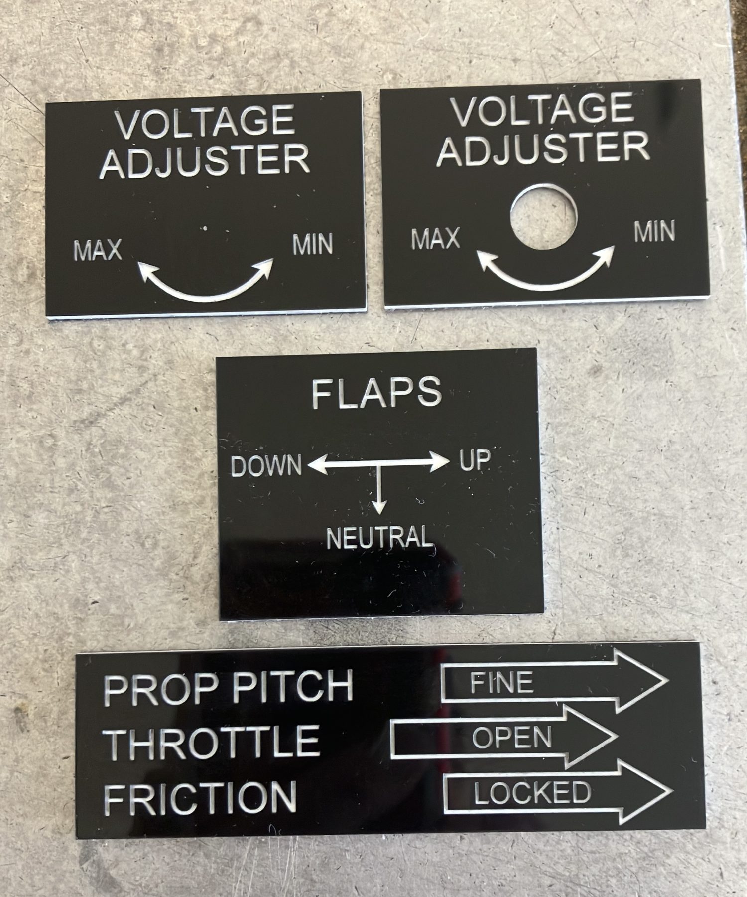 Identification label Engraving - Signs Engraving